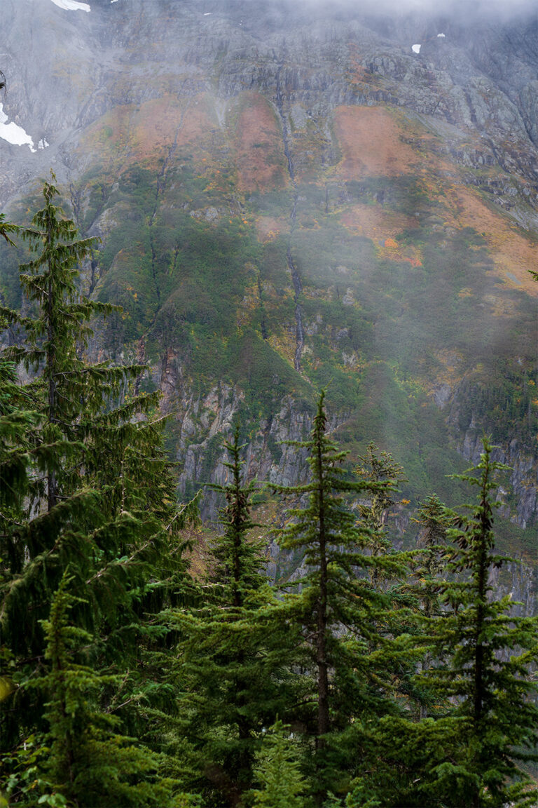 The Complete Guide To Backpacking Sahale Glacier Camp Via Cascade Pass ...